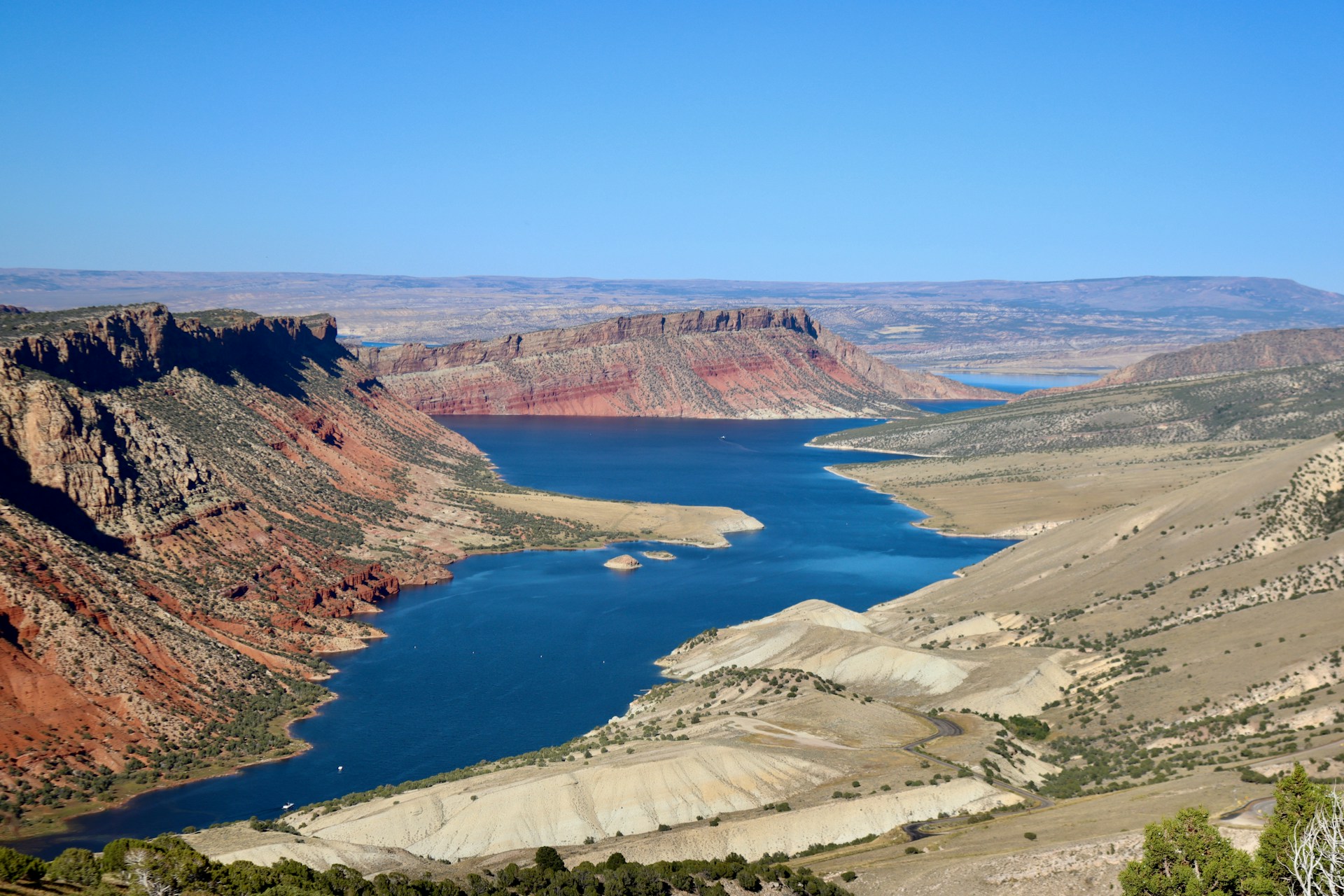 Green River Fishing - Flaming Gorge Resort